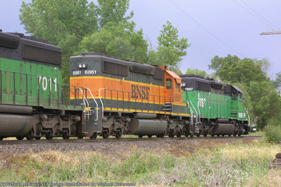 BNSF 6861